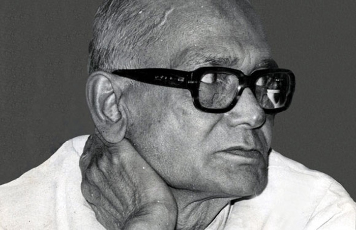Loknayak Jayprakash Narayan, the man who wrote a new chapter in the ...