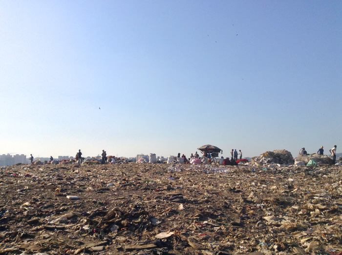 High Court steps in as Deonar's burning garbage chokes Mumbai | Catch News