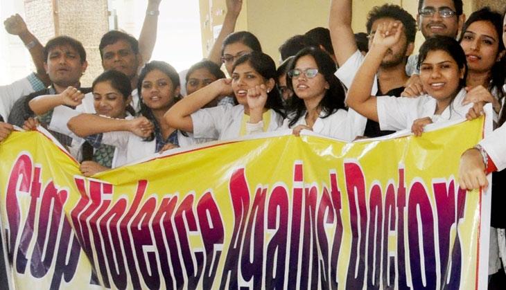 Maharashtra docs continue strike despite Bombay HC warning | Catch News