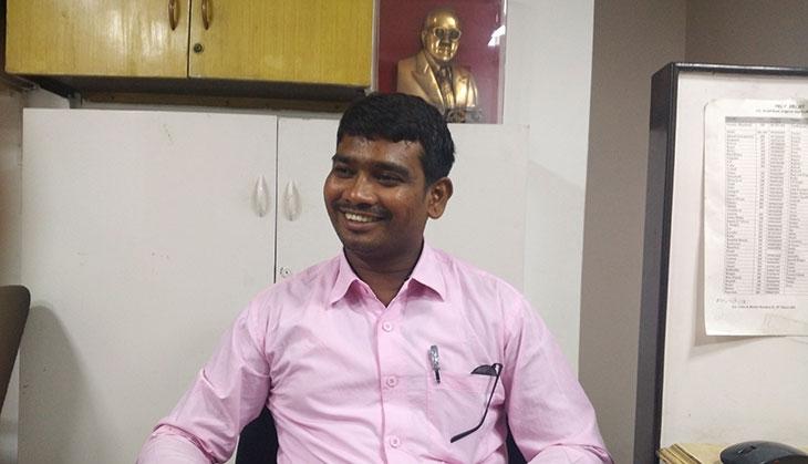 Bastar scribe Santosh Yadav is finally out of jail, but journalism has ...