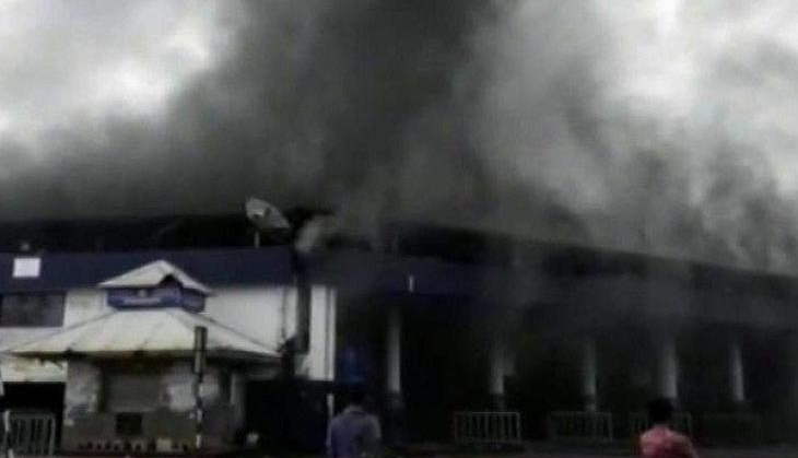 Goa: Fire breaks out at bus stand in Panaji | Catch News