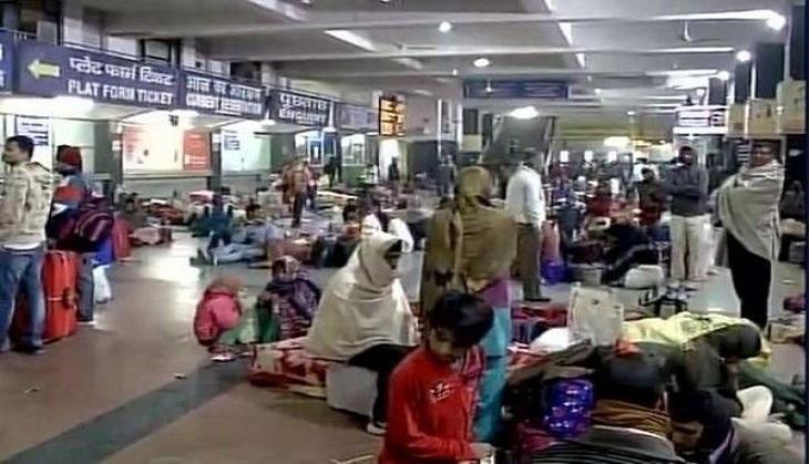 'Rail Yatri Guide' kiosk launched at New Delhi station | Catch News