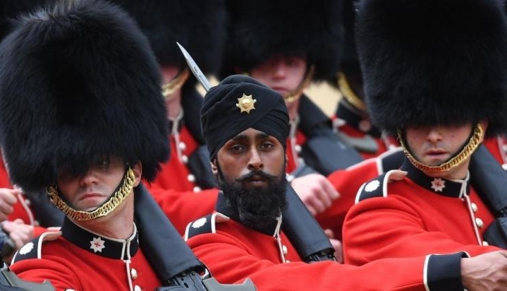 Historic! Sikh Guardsman wear turban during Trooping the Colour parade ...