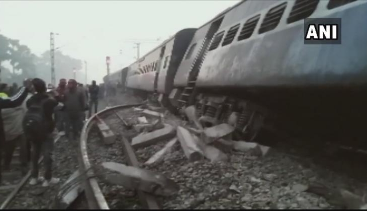 Seemanchal Express derails: At least 6 killed, several injured after 9 ...