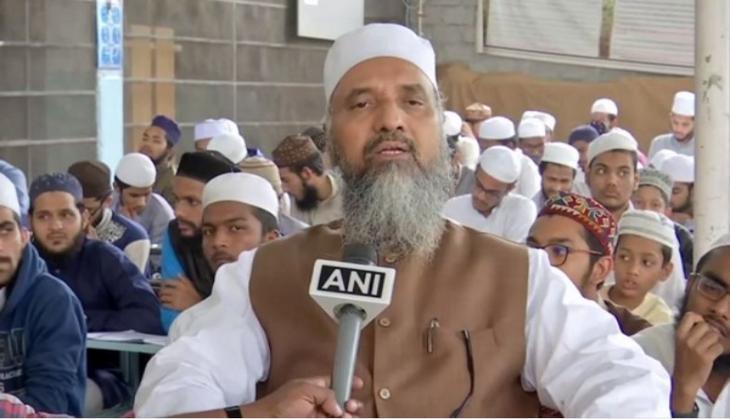 Meet this Muslim professor who provides free education, food and ...