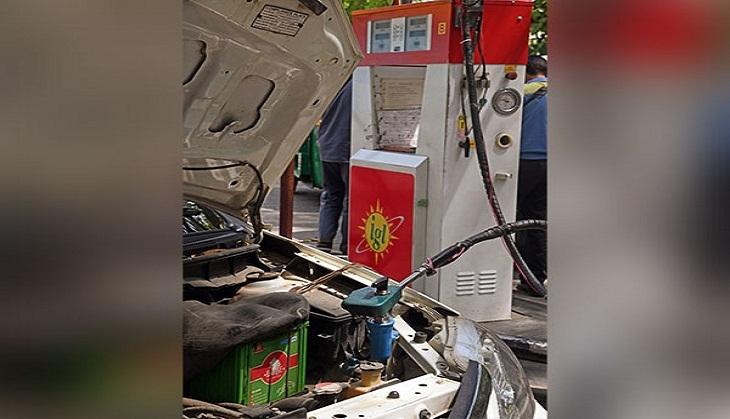 CNG Rate Today: CNG price increased by Rs 2 per kg in Delhi-NCR | Catch ...