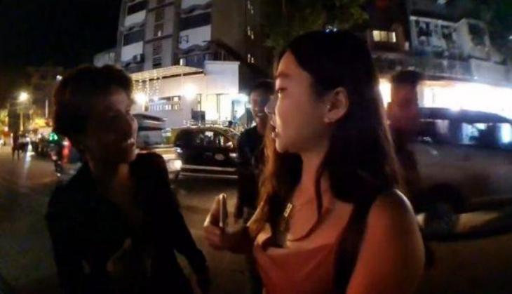 Korean YouTuber harassed on Mumbai street during live stream; video goes viral | Catch News
