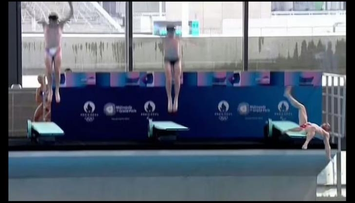 Paris 2024: French Olympic diver slips off board in front of President ...