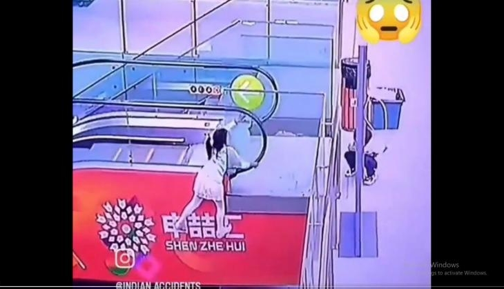Terrifying Escalator Mishap: Girl Gets Stuck While Playing | Catch News