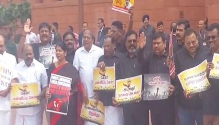 DMK MPs stage protest in Parliament over NEP, three-language formula ...